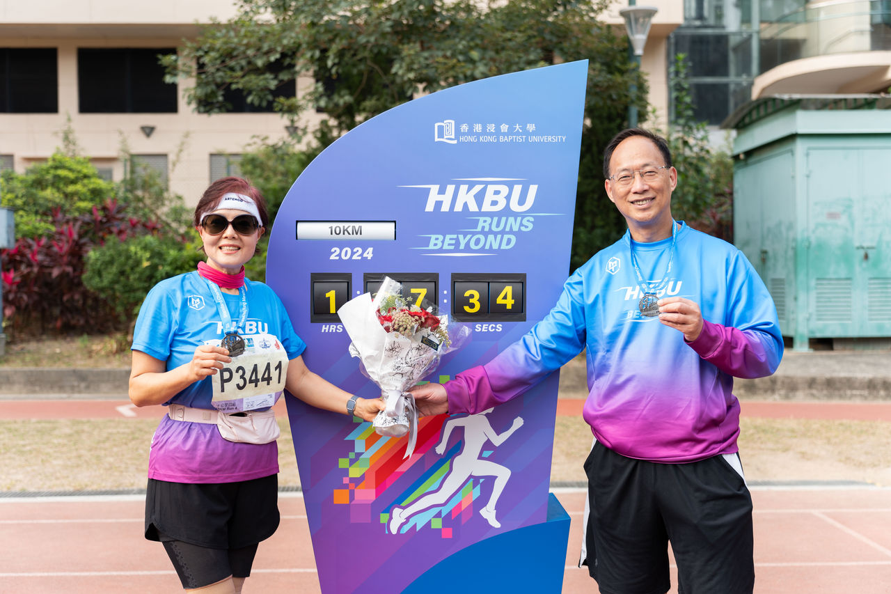 Beyond the Marathon: Over 50 SCM teachers and students provide tui na ...